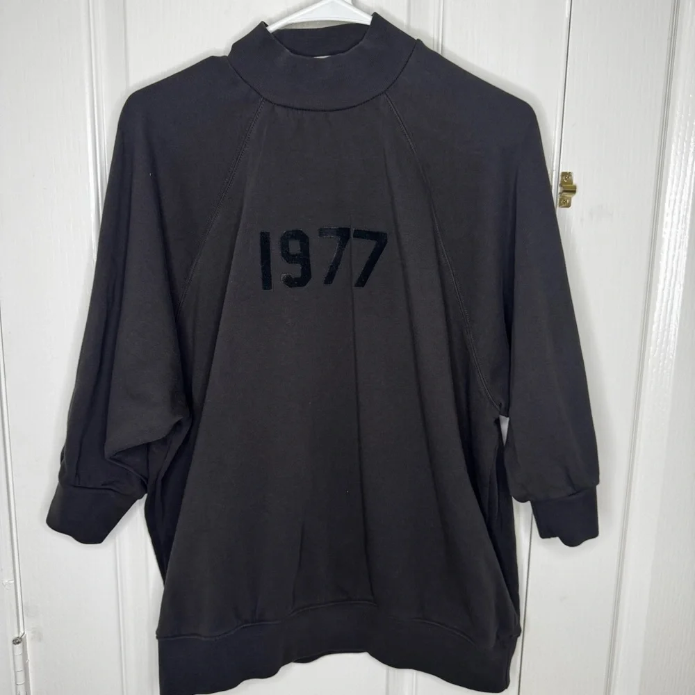Essentials | Tops | Sale Fear Of God Essentials 34 Sleeve 977 Mockneck ...